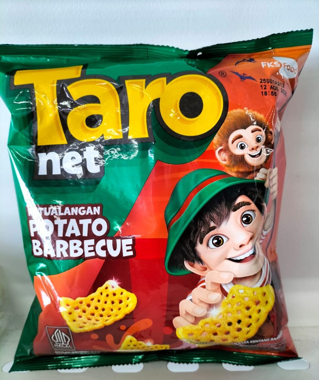 Taro Net Potato Barbeque 62 gr – Indoshop.sg